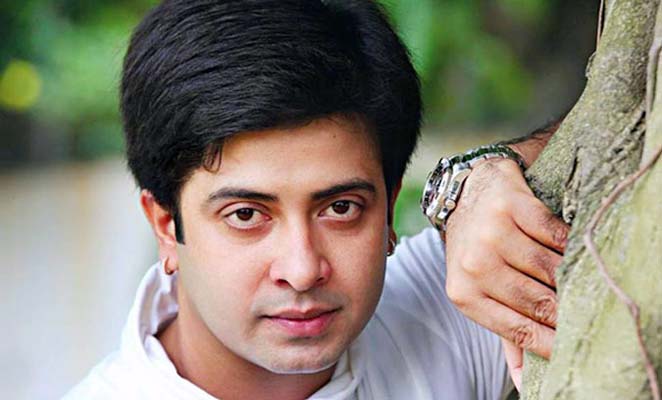 ‘দেশের থেকে প্রবাসী মেয়েদের মনমানসিকতা ভাল’: শাকিব খান